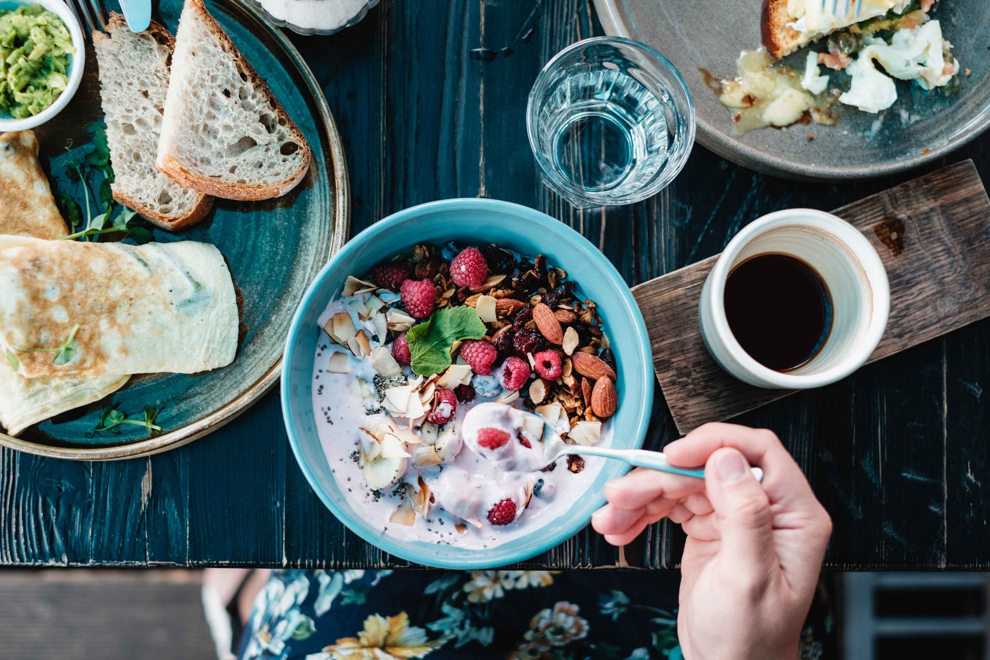 What are 'macros' and how can they affect digestion? | Gaviscon